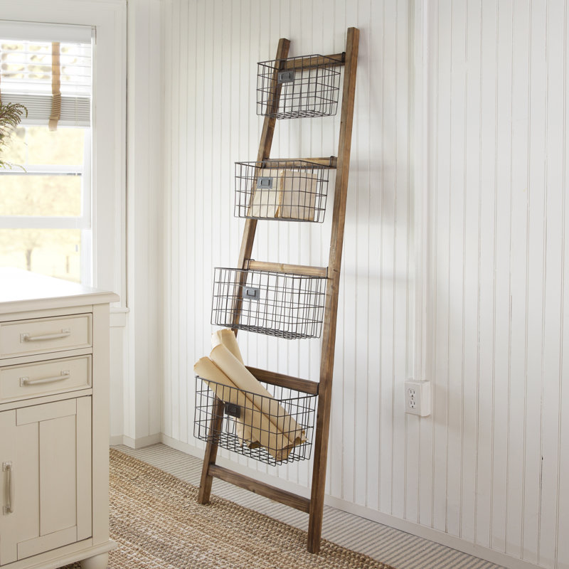 Vertical Wooden 6 ft Blanket Ladder